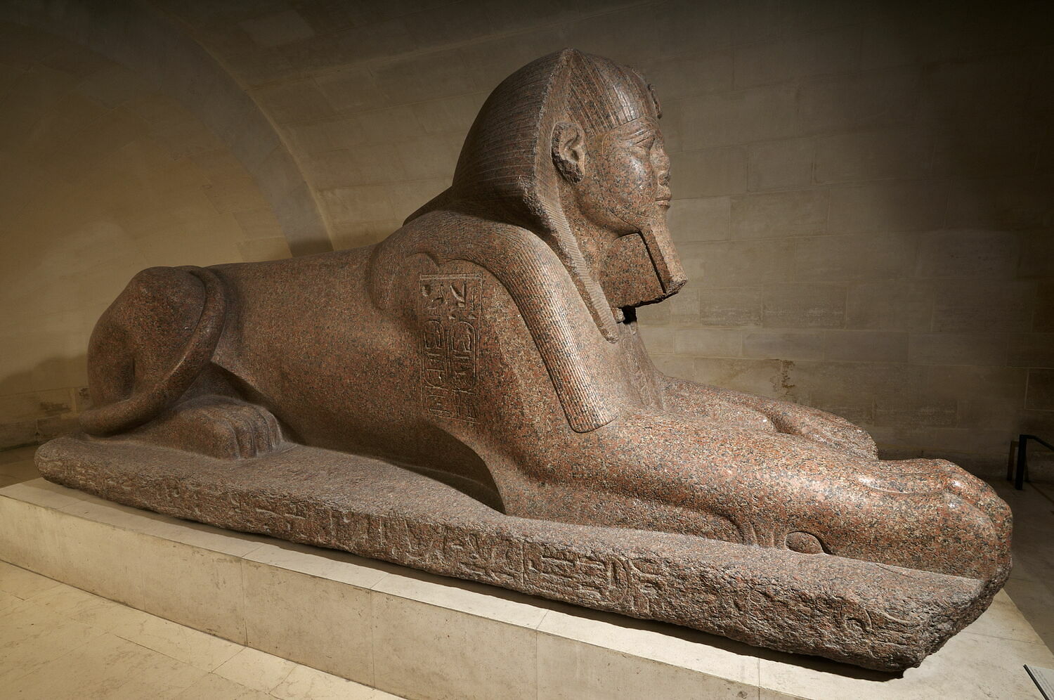 Sphinx de Tanis - Louvre site des collections