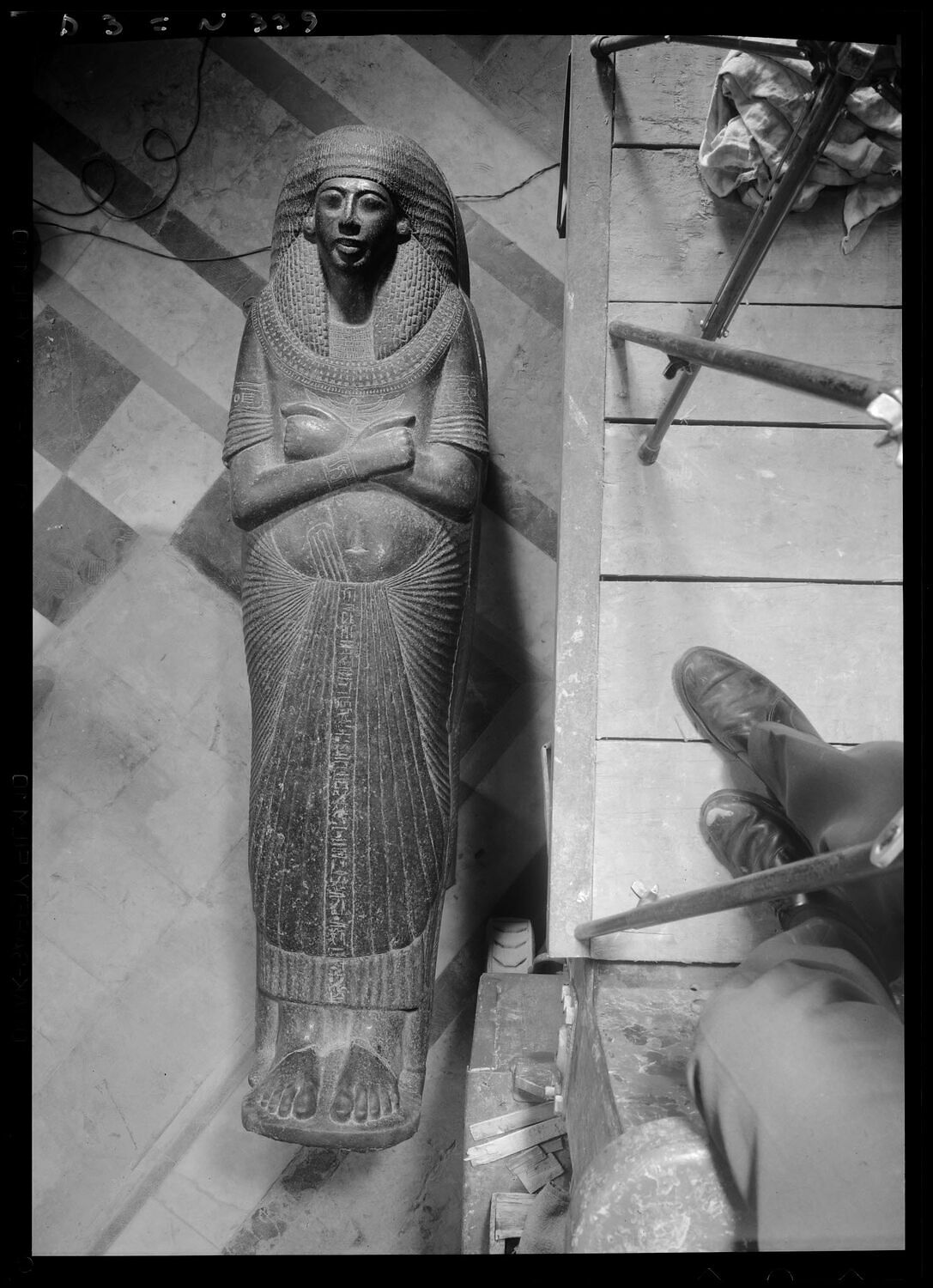 sarcophage en costume des vivants ; Sarcophage de Djehoutyhetep ...