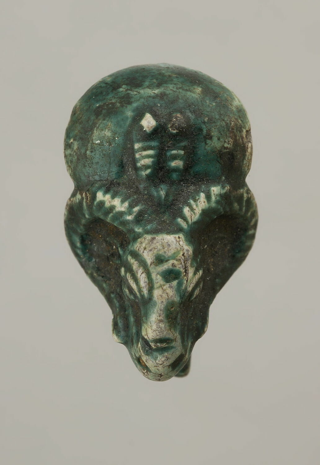 amulette - Louvre site des collections