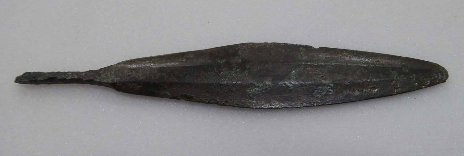 pointe de javelot - Louvre site des collections