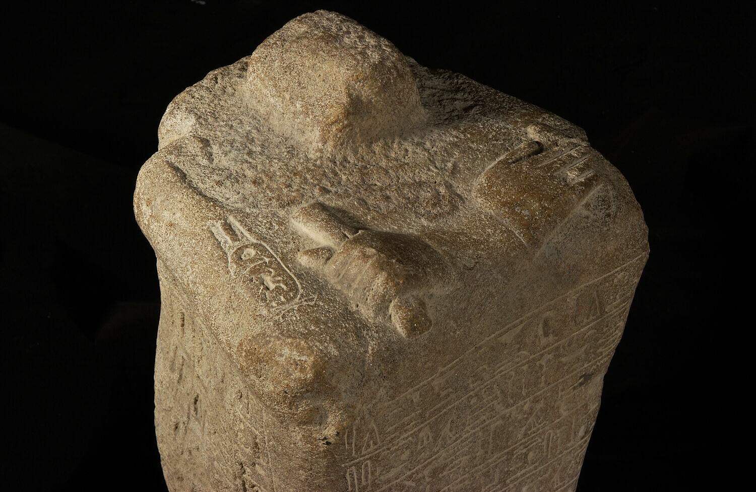 statue cube - Louvre site des collections