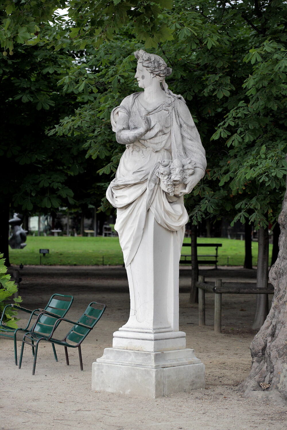 Pomone - Louvre site des collections