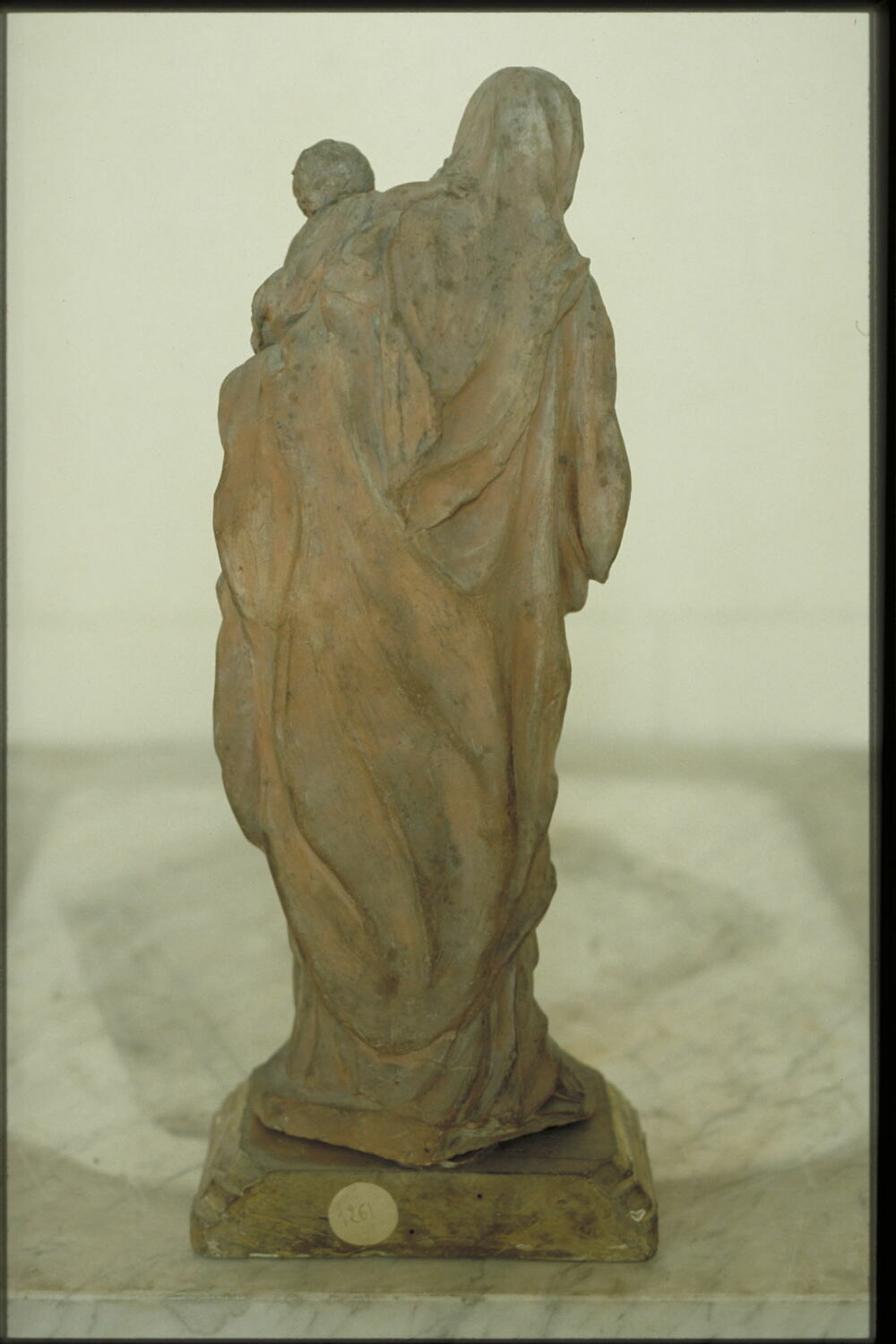 La Vierge et l'Enfant - Louvre site des collections