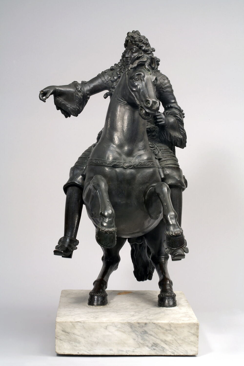 Louis XIV à cheval (1638-1715) roi de France - Louvre site des collections