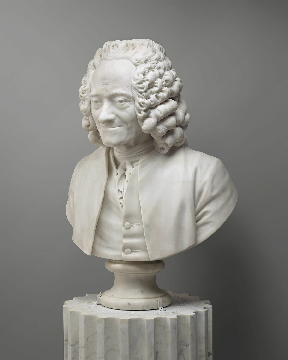 Voltaire, François-Marie Arouet dit (1694-1778) écrivain - Louvre site ...
