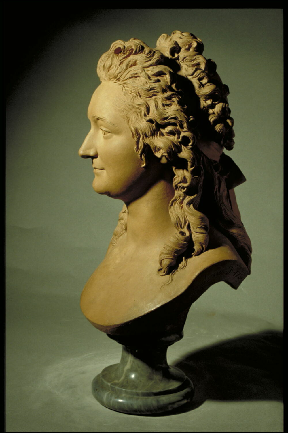 Portrait de femme - Louvre Collections