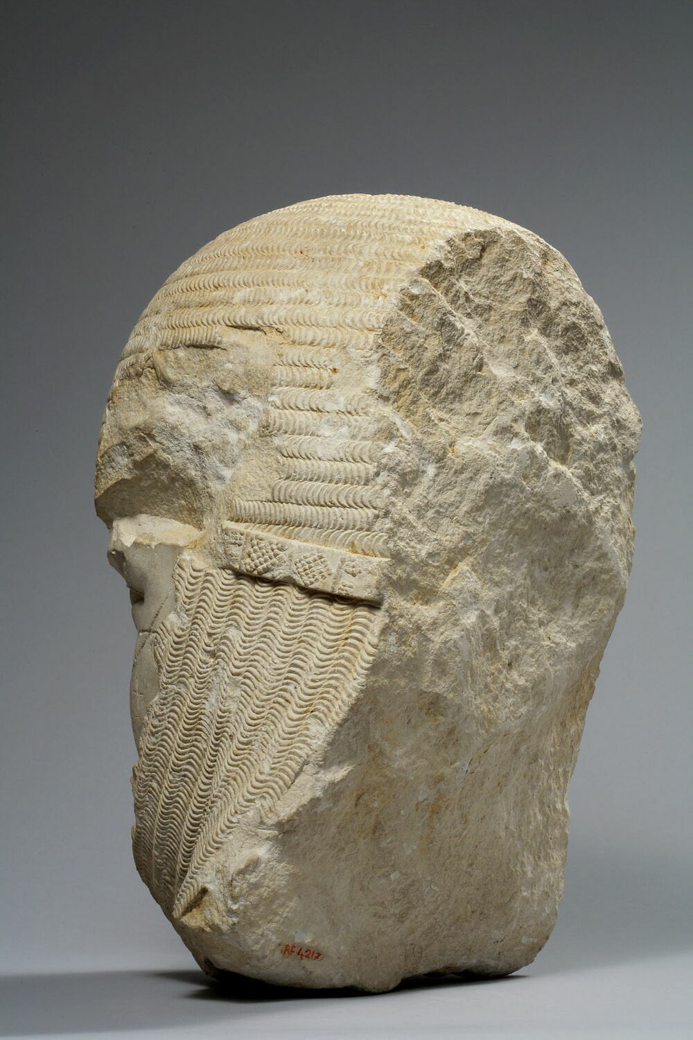 Tête de chevalier coiffé d'une cotte de mailles - Louvre site des ...