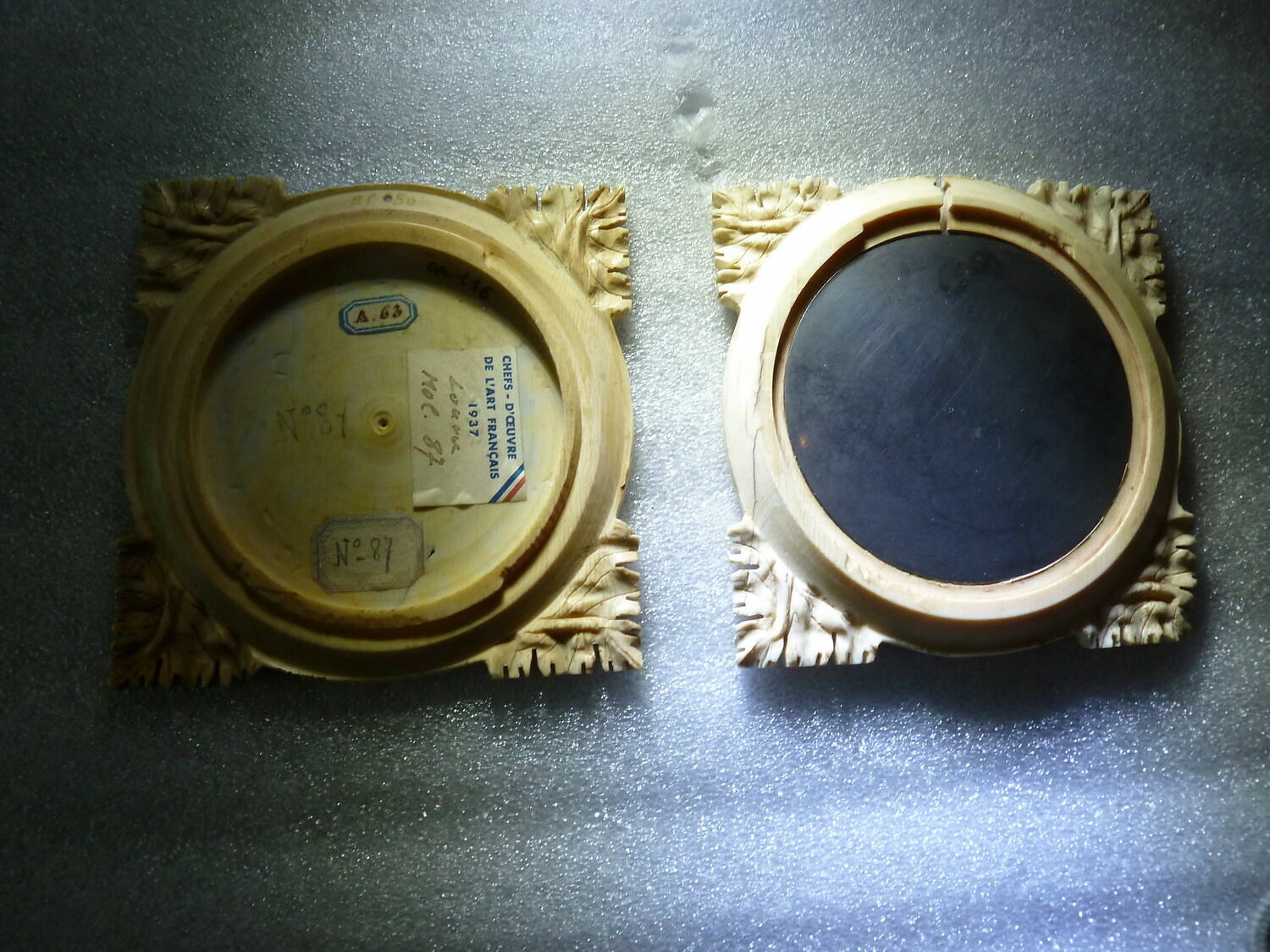 Paire de valves de miroir : scènes de tournoi - Louvre site des collections