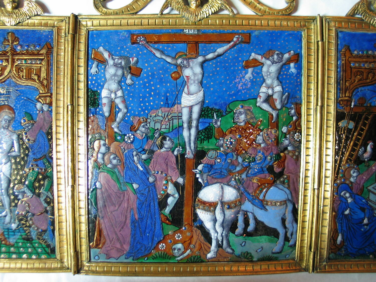 Triptyque : la Crucifixion entre La Flagellation et la Descente de Croix - Louvre site des ...