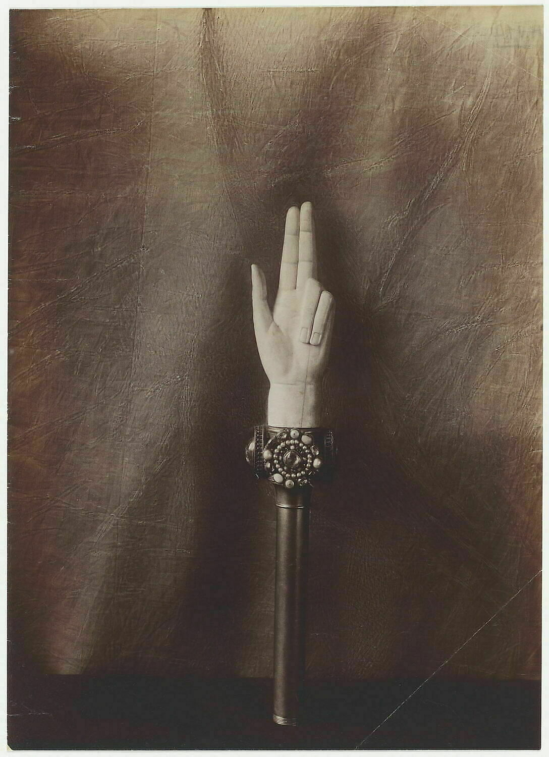 Main de Justice du Sacre - Louvre Collections