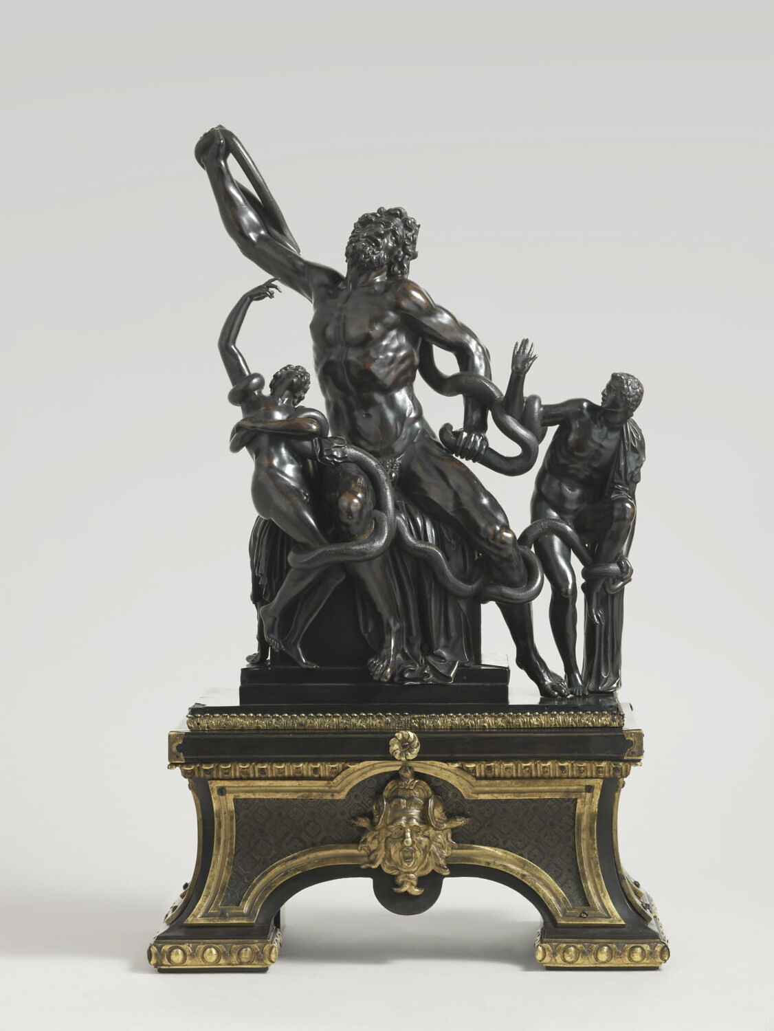 Groupe sculpté : Laocoon et ses fils - Louvre site des collections