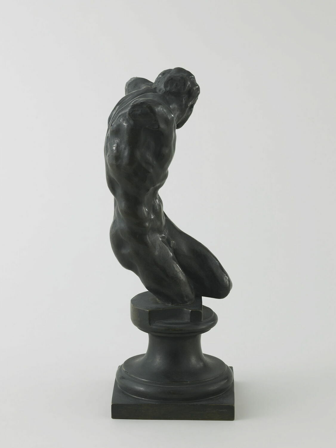 Statuette : le bon larron - Louvre site des collections