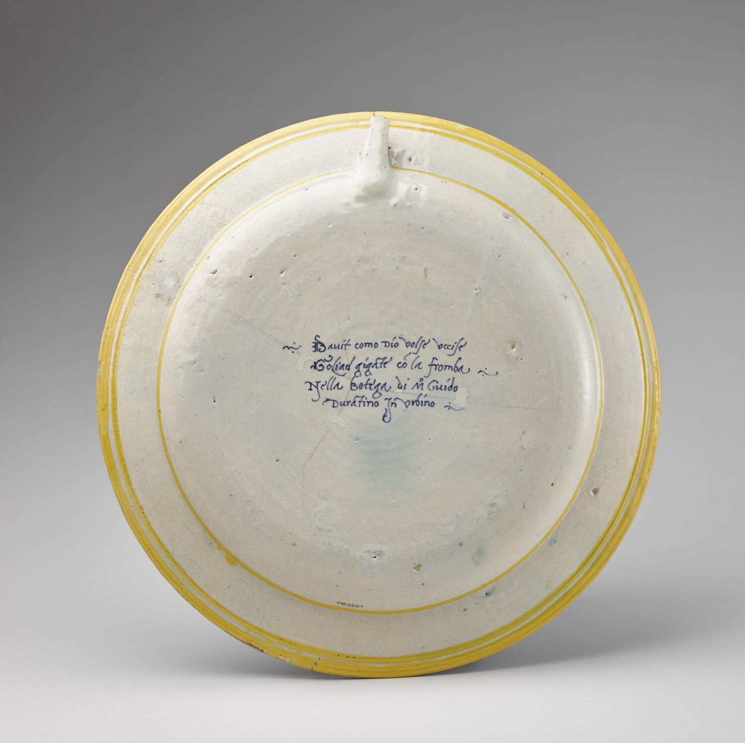 Plat rond aux armoiries du cardinal Duprat (1463-1535) : David et ...