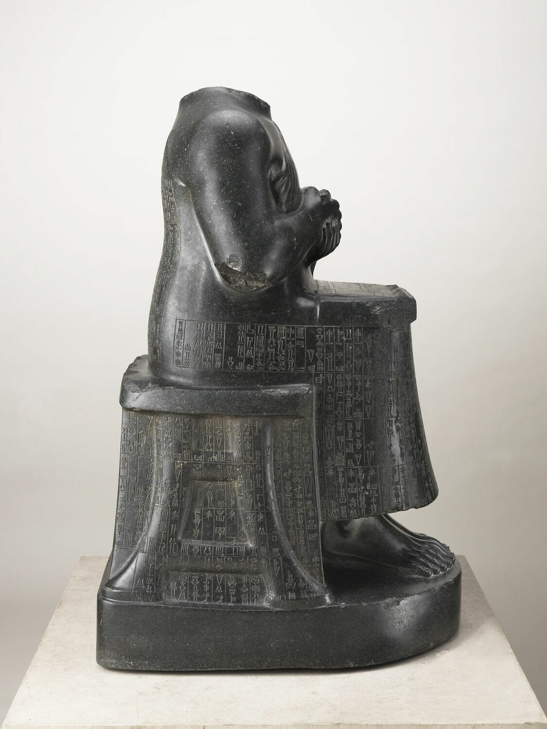 Gudea B dit "Architecte au plan" - Louvre site des collections