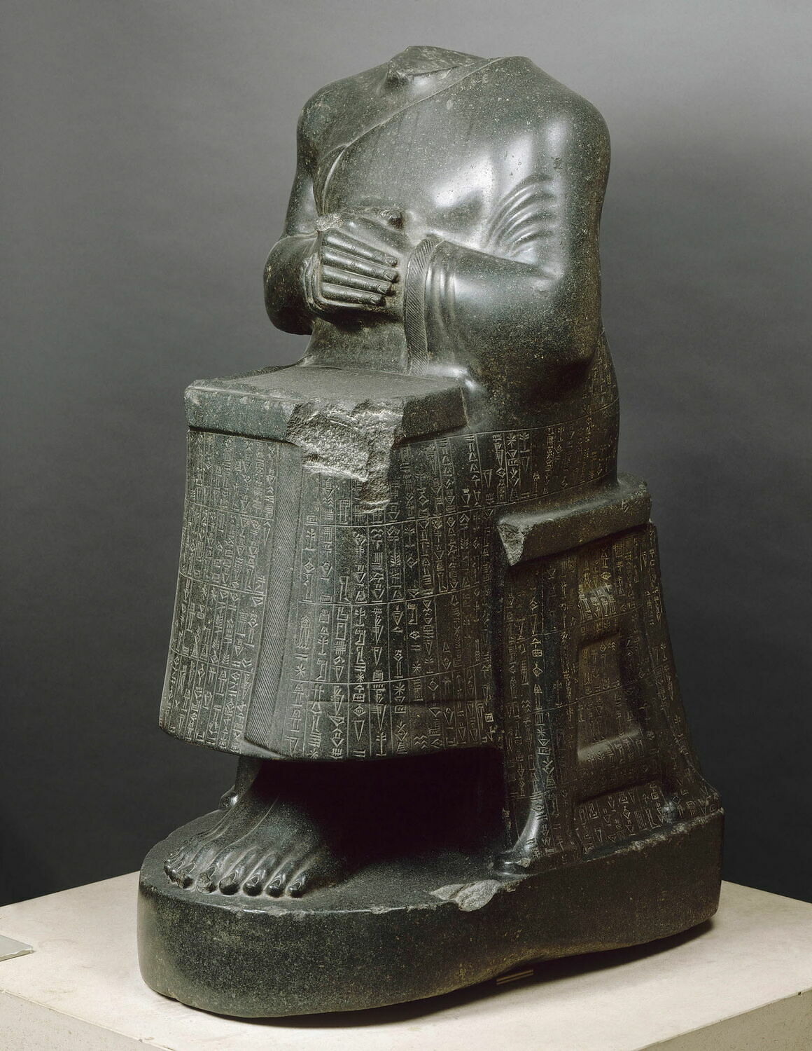 Gudea B dit "Architecte au plan" - Louvre site des collections