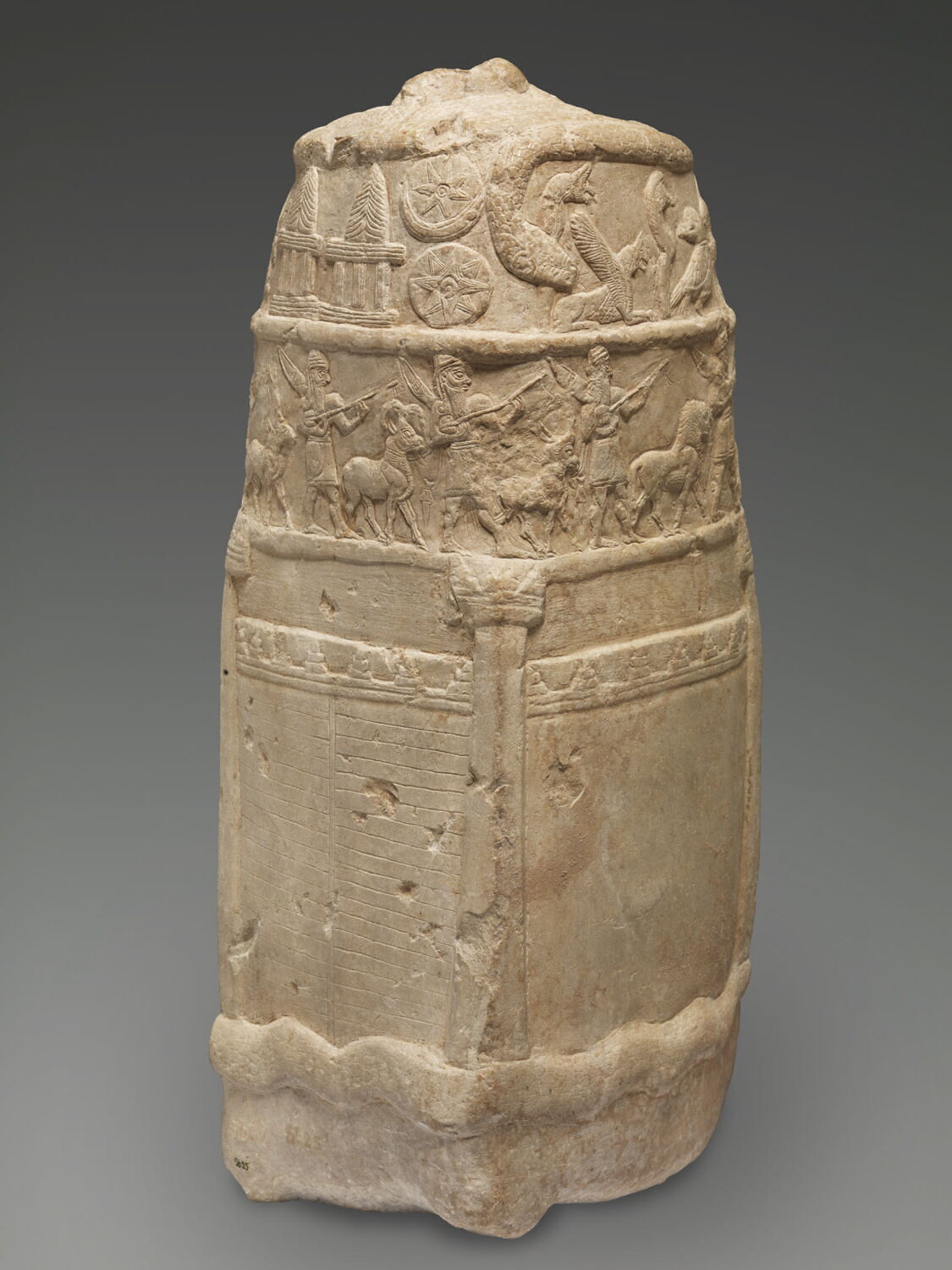 Kudurru dit "inachevé" - Louvre site des collections