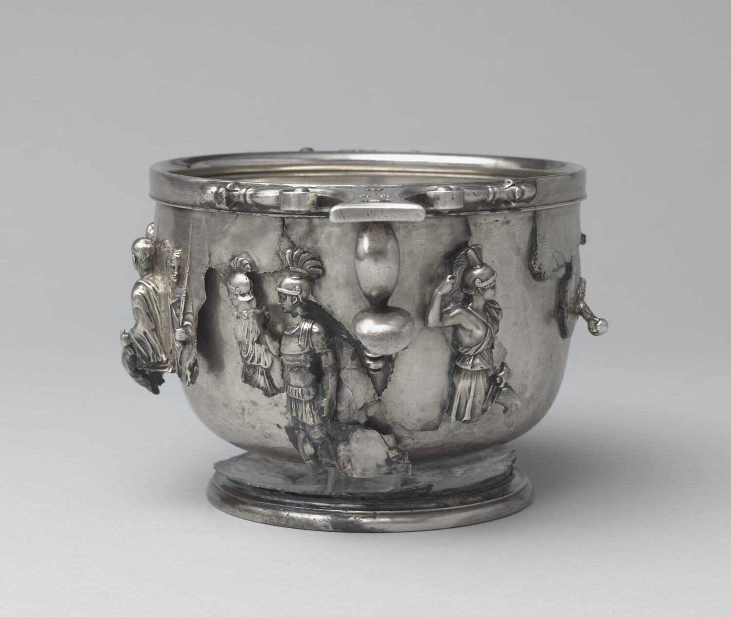 Trésor de Boscoreale : skyphos - Louvre site des collections