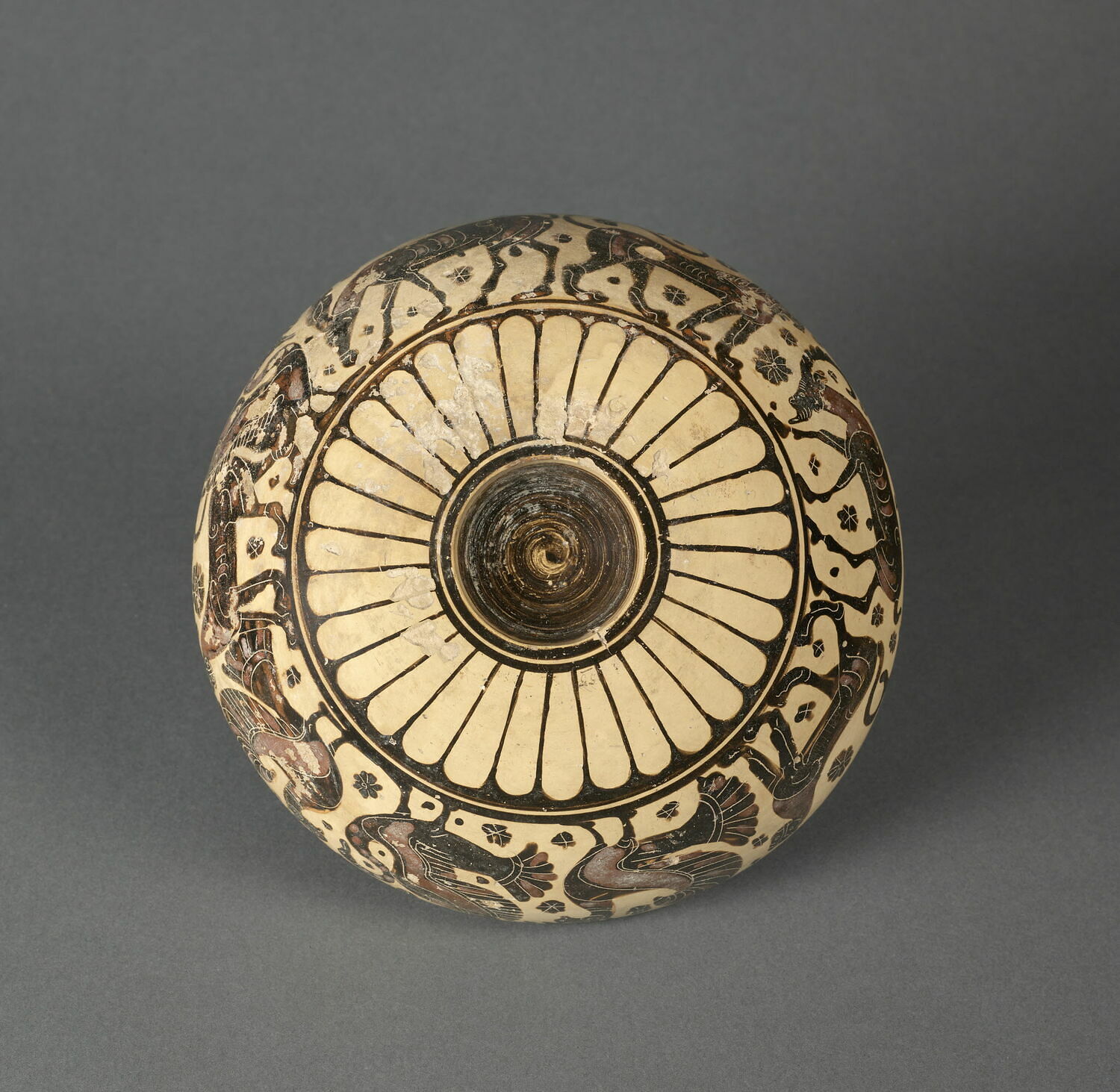 phiale - Louvre site des collections