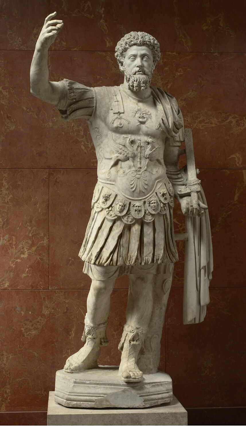Statue de Marc Aurèle cuirassé - Louvre site des collections