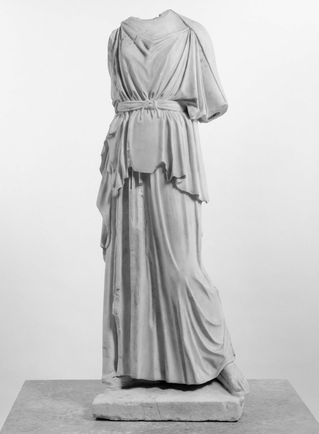 Athéna du type du "groupe d'Athéna et Marsyas" - Louvre site des ...