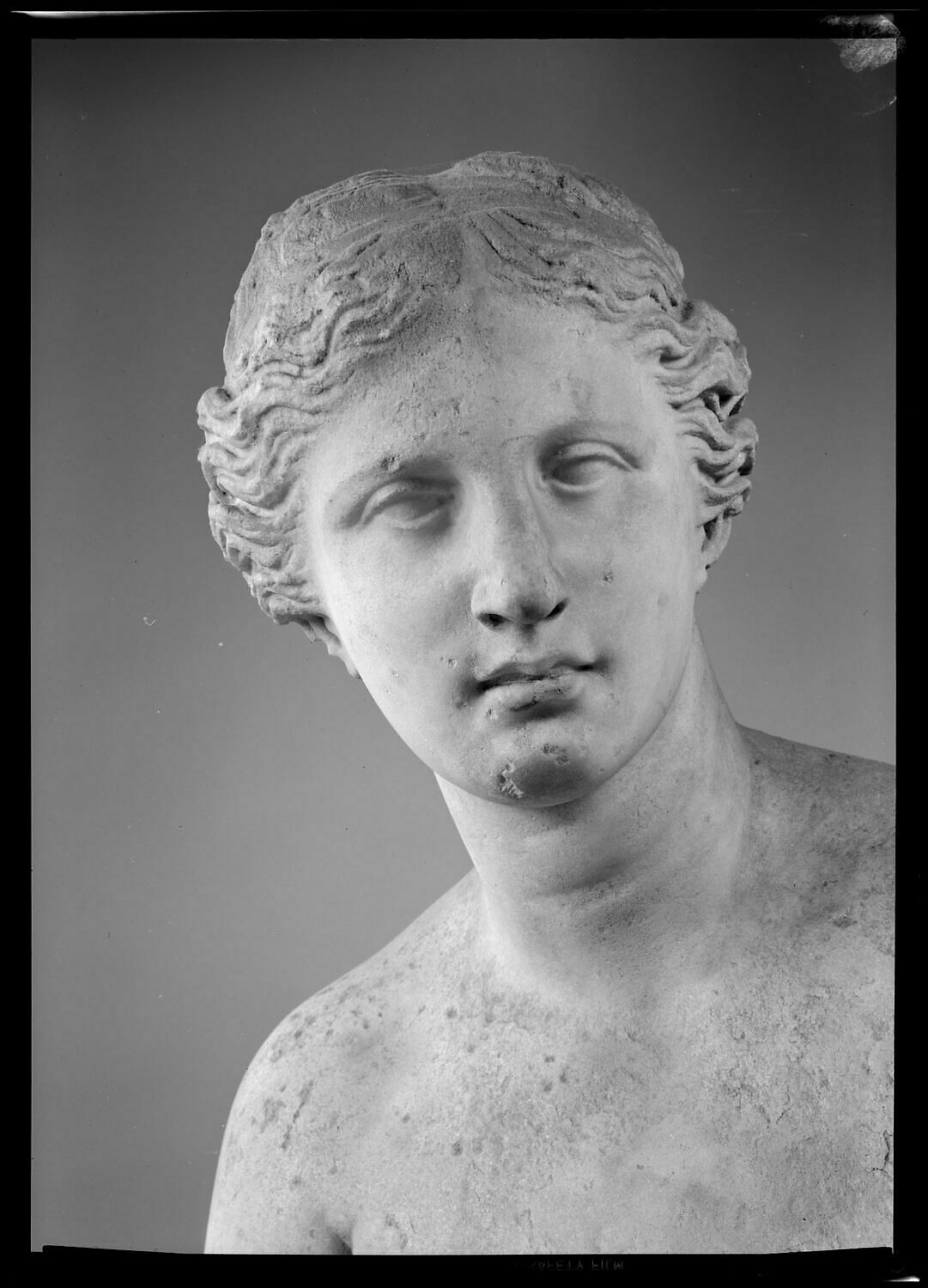statue ; Vénus de Milo - Louvre Collections
