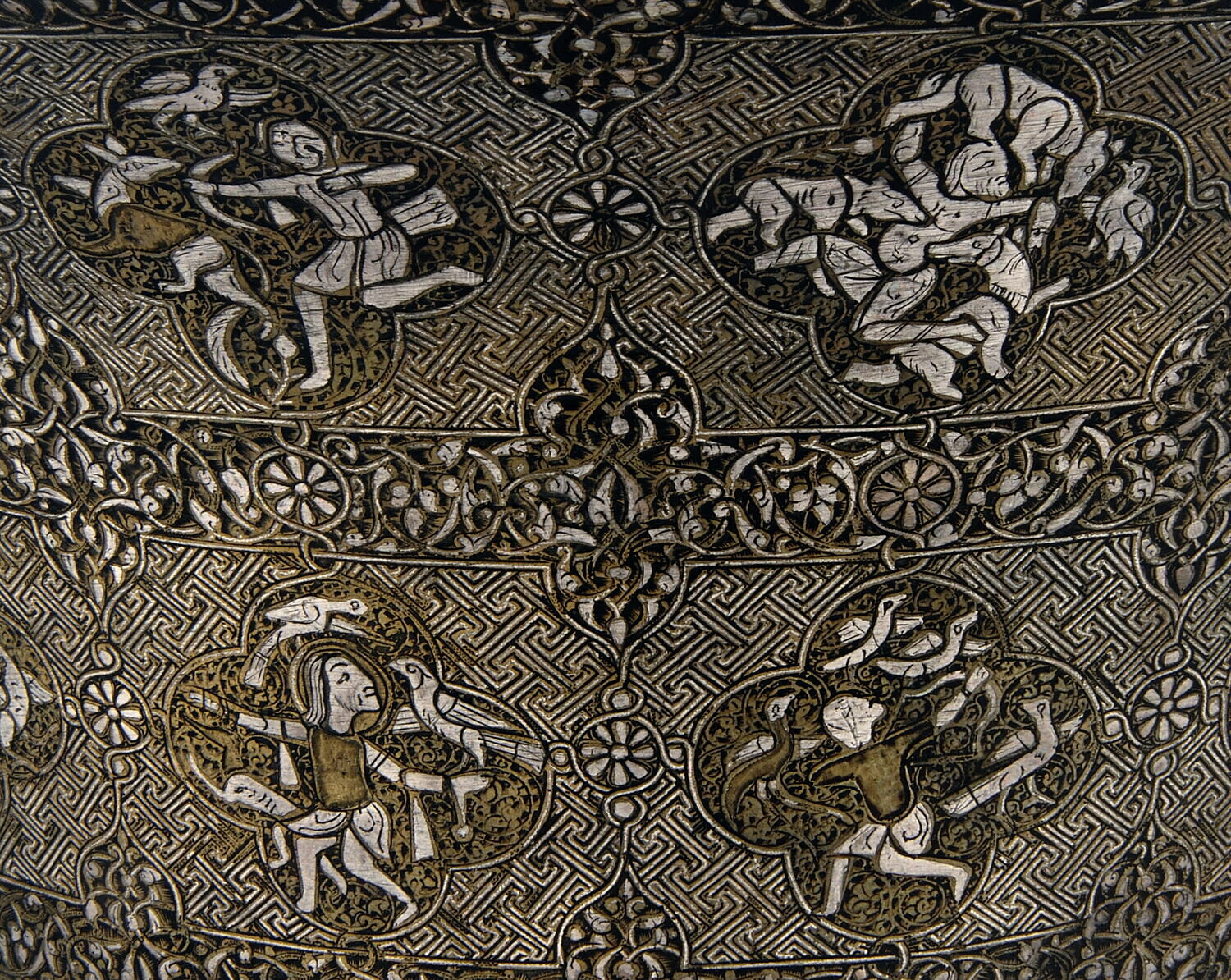 Bassin au nom du sultan al-'Adil II Abu Bakr - Louvre site des collections