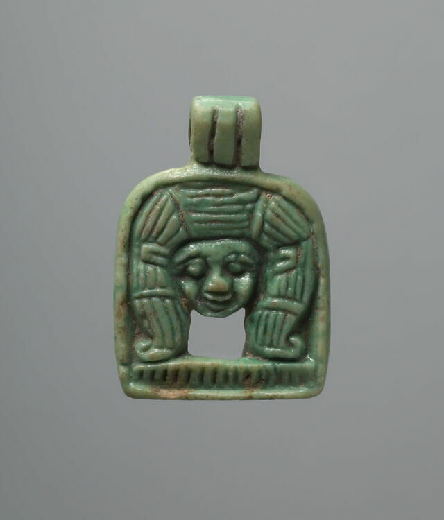 amulette - Louvre site des collections