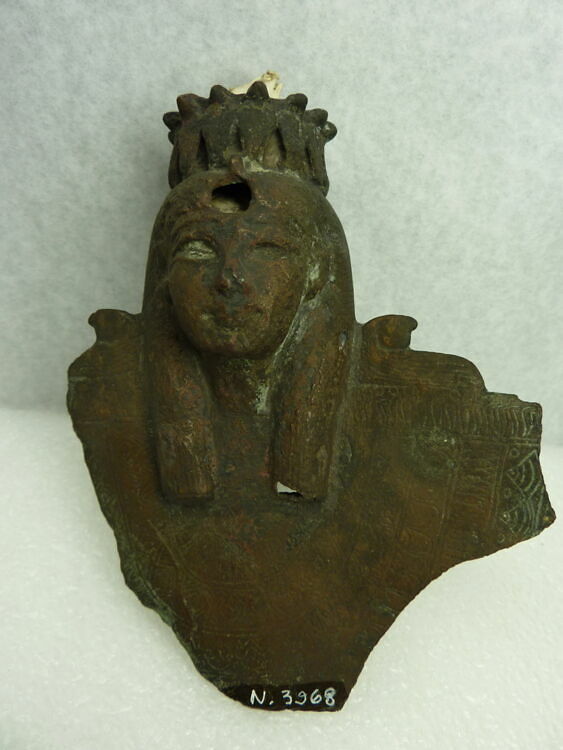 égide - Louvre site des collections