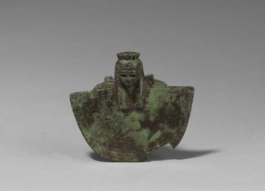 égide - Louvre site des collections