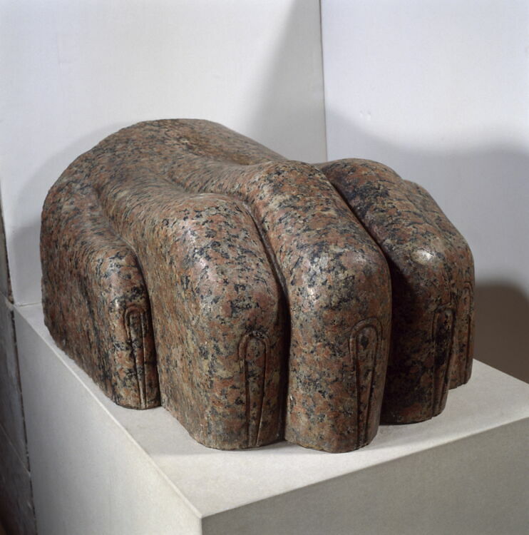 statue colossale - Louvre Collections