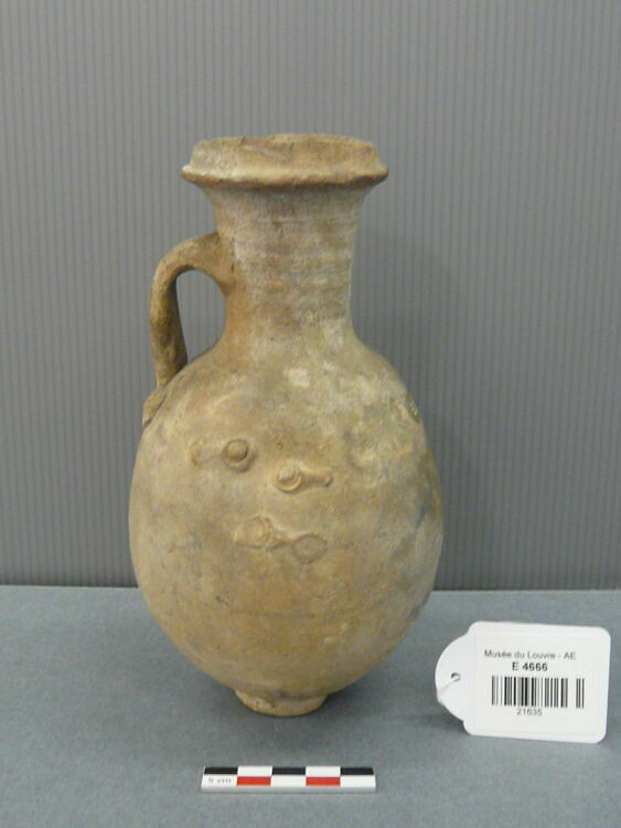 vase Bès ; cruche - Louvre site des collections