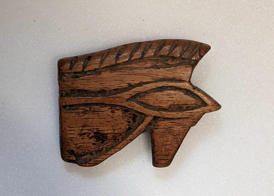 amulette oudjat simple monoface - Louvre site des collections