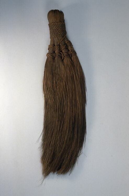 balai - Louvre site des collections