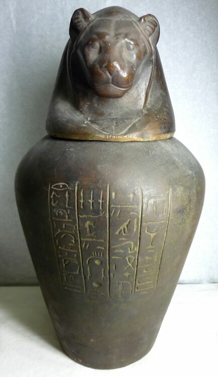 vase canope - Louvre site des collections