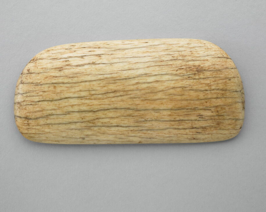 plaquette ; lissoir - Louvre site des collections