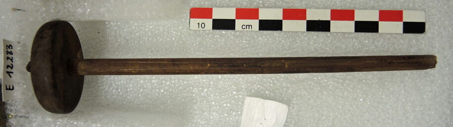 fuseau à simple fusaïole à crochet - Louvre Collections