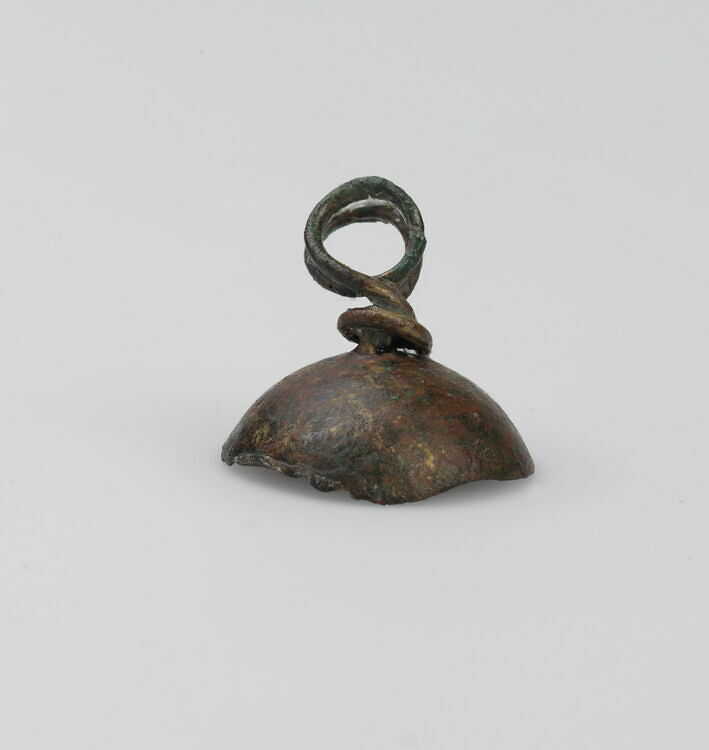 clochette - Louvre site des collections
