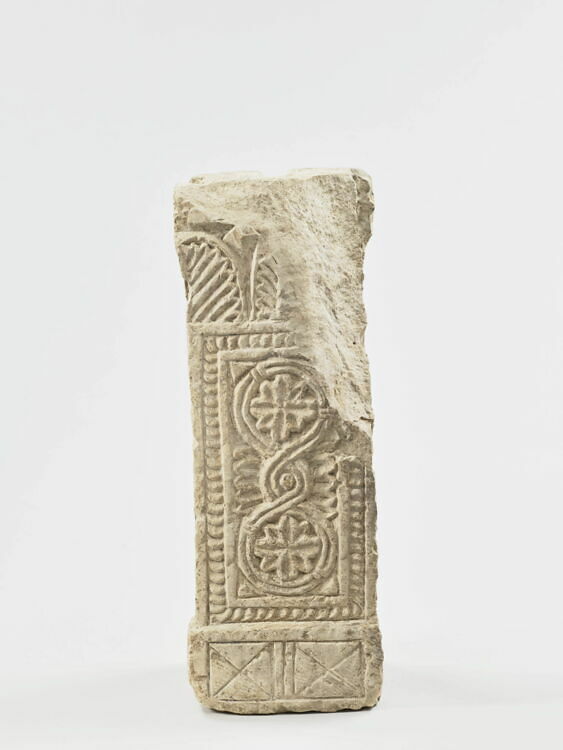 pilastre - Louvre site des collections