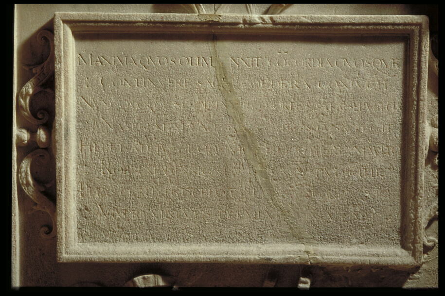 Niche et inscription 2 (à gauche) - Louvre Collections