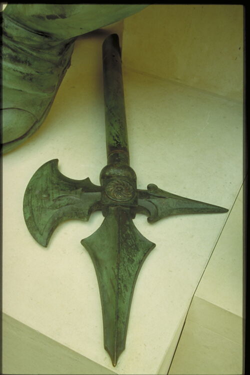 Hallebarde - Louvre site des collections