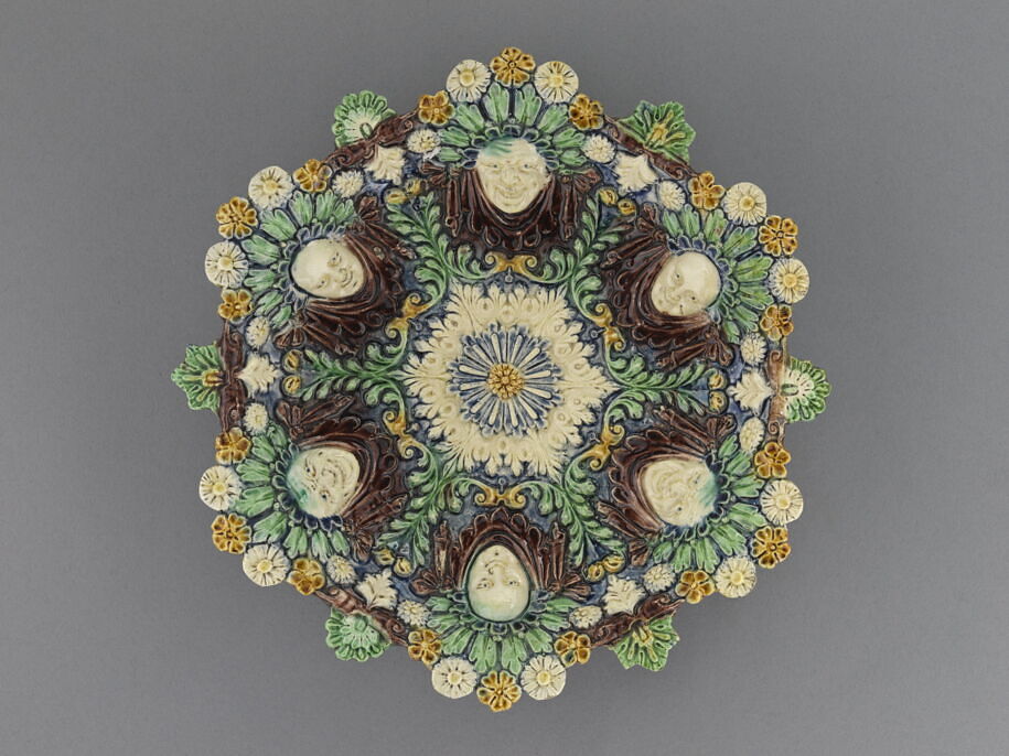 Plat hexagonal - Louvre site des collections