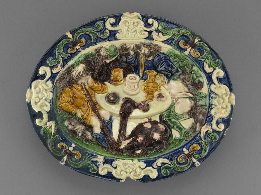Plat ovale : scène de beuverie - Louvre site des collections