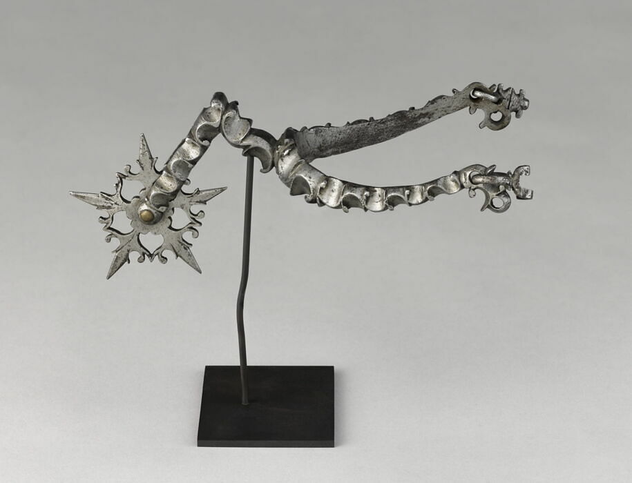 Eperon à cinq pointes - Louvre Collections
