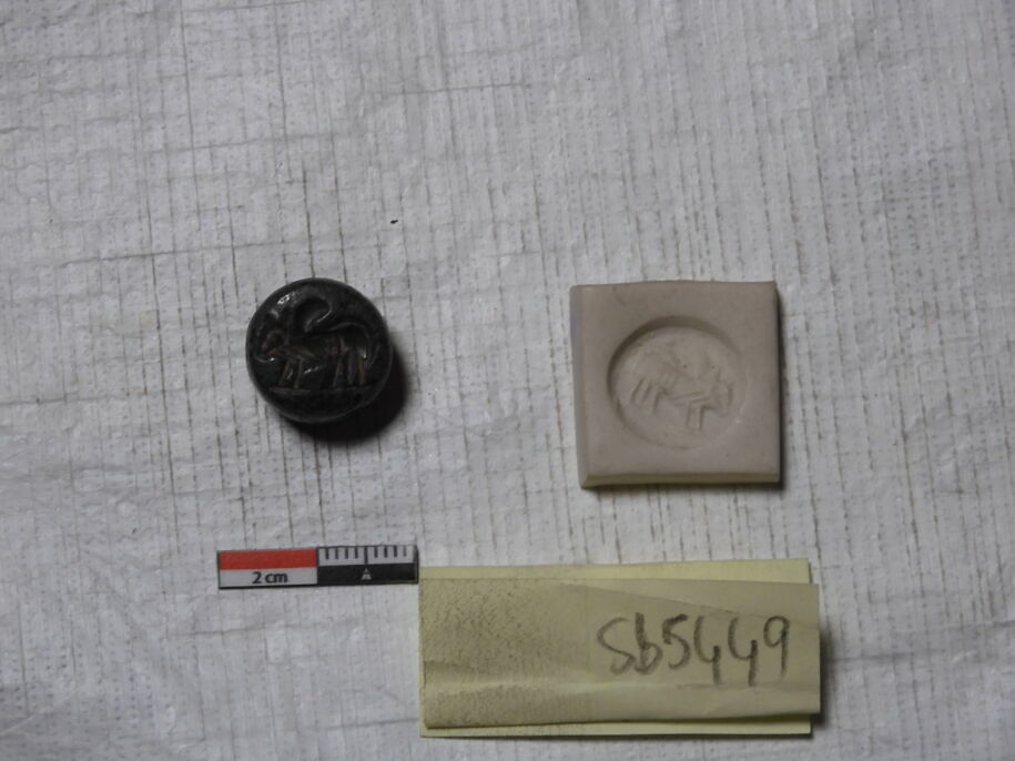 cachet - Louvre site des collections