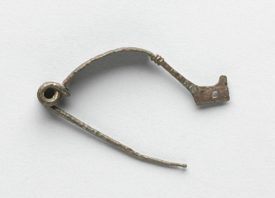 fibule - Louvre Collections
