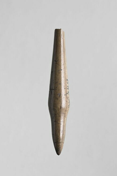 stylet - Louvre site des collections