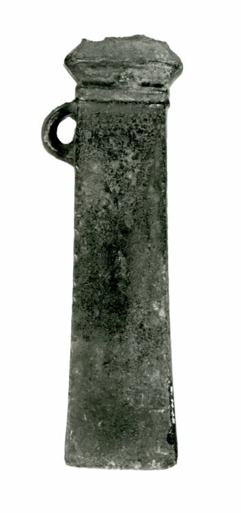 hache - Louvre Collections