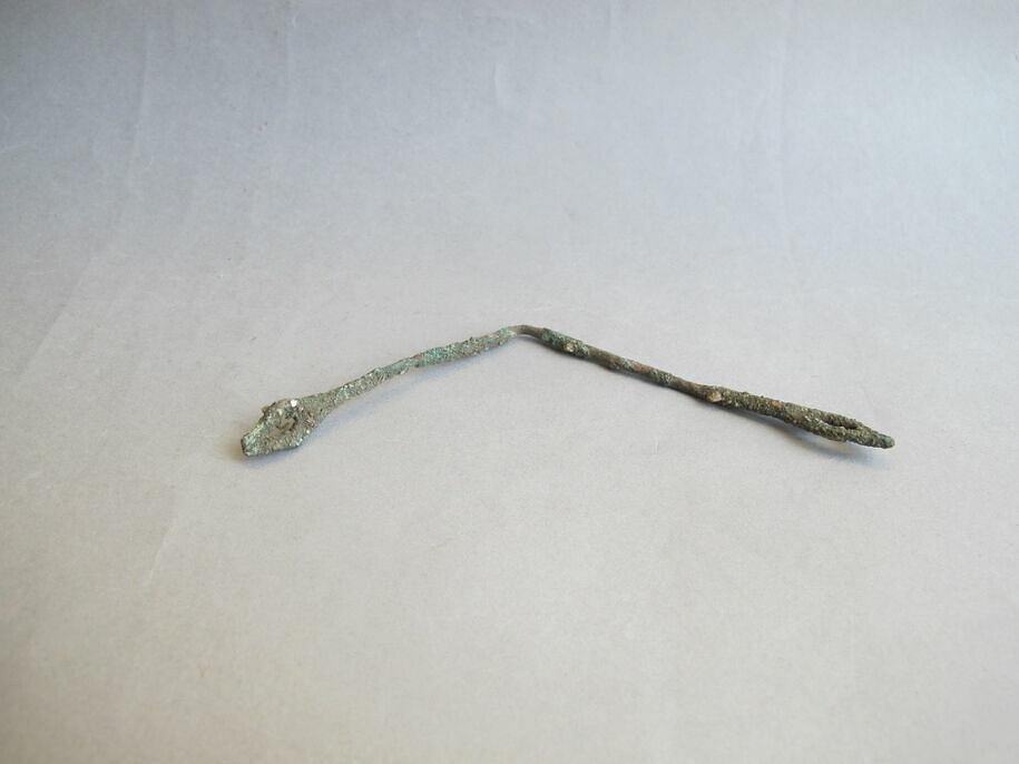 navette à filet - Louvre site des collections