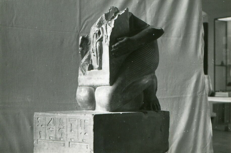 statue - Louvre Collections