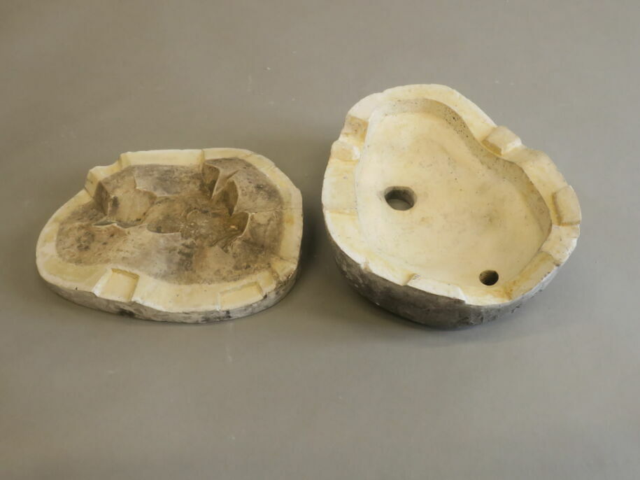 moule à bon creux à pièces ; empreinte en creux - Louvre Collections